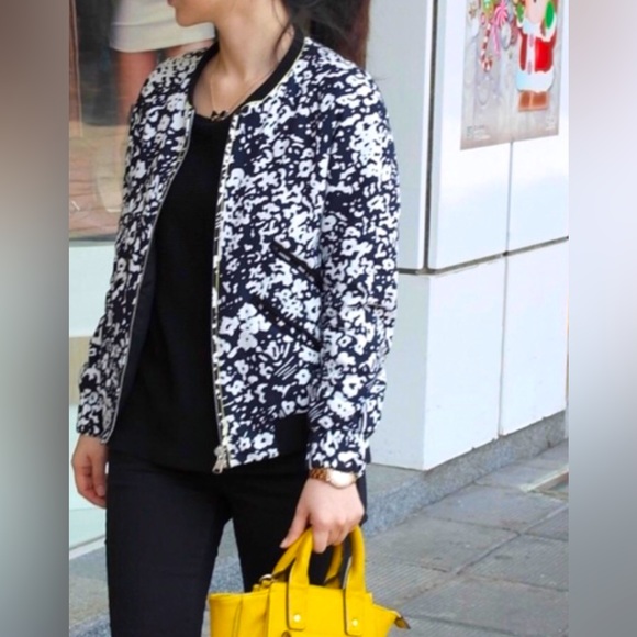 Zara | Jackets & Coats | Zara Basic Black And White Bomber Jacket | Poshmark